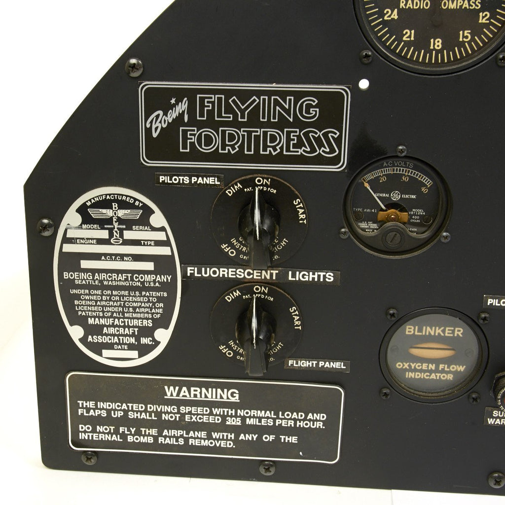 Original U.S. WWII Boeing B-17 Flying Fortress Cockpit Instrument ...