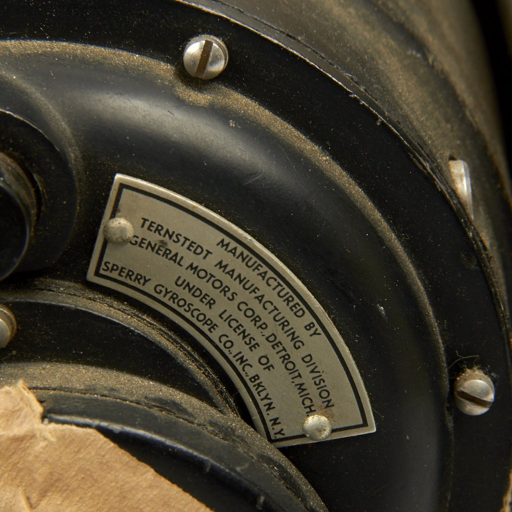 Original U.S. WWII Boeing B-17 Flying Fortress Cockpit Instrument ...