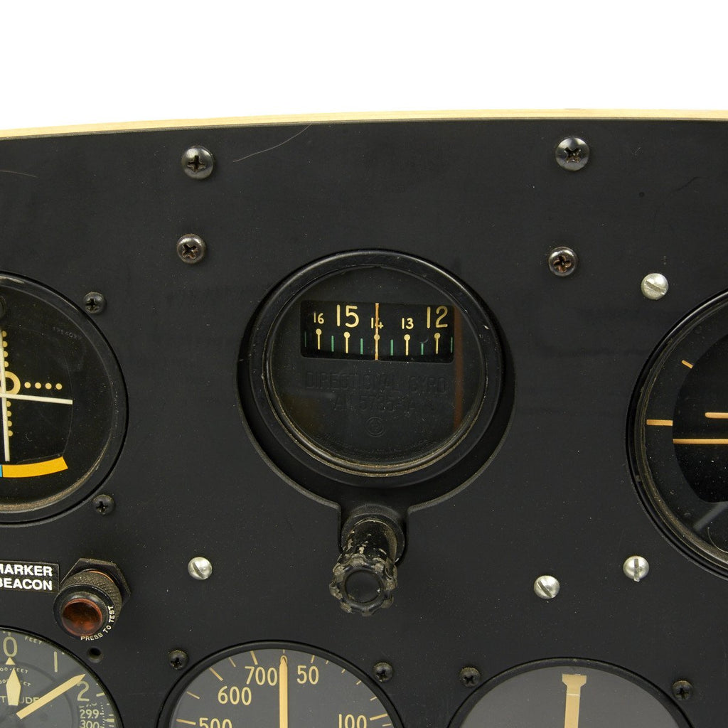 Original U.S. WWII Boeing B-17 Flying Fortress Cockpit Instrument ...