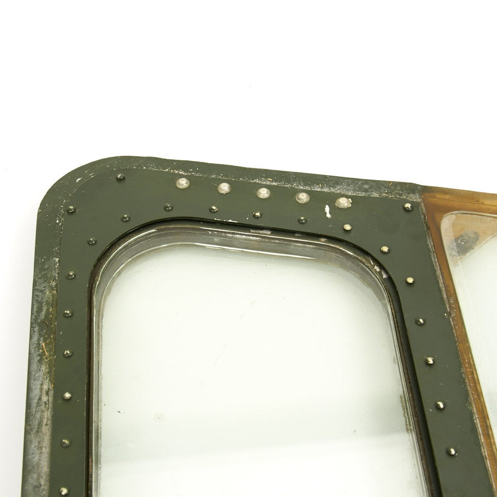 Original U.S. WWII Boeing B-17 Flying Fortress Copilot Cockpit Front ...