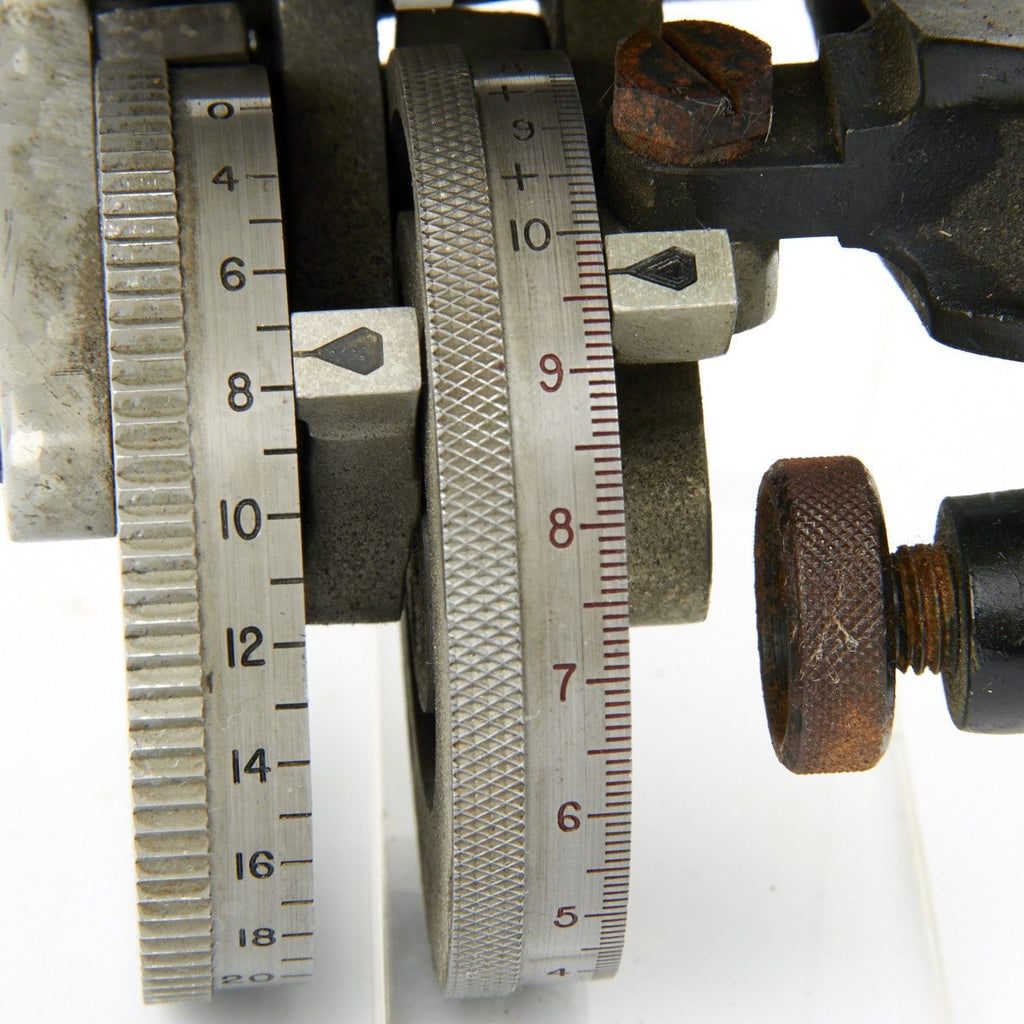 Original British WWII Vickers Machine Gun Dial Sight with Transit Chest ...