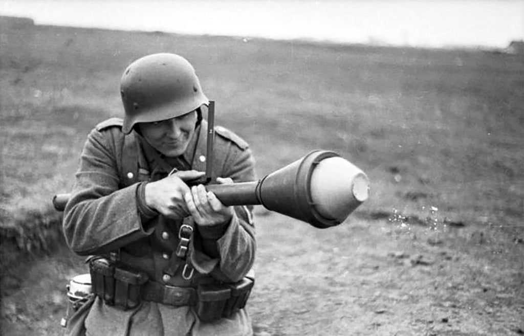 Original German WWII Panzerfaust 60 Anti-Tank Rocket and Launcher with ...